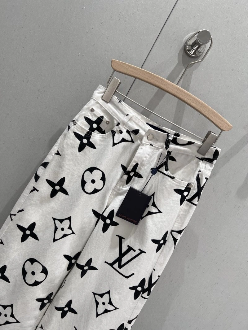 Cut-rate Louis Vuitton Jeans