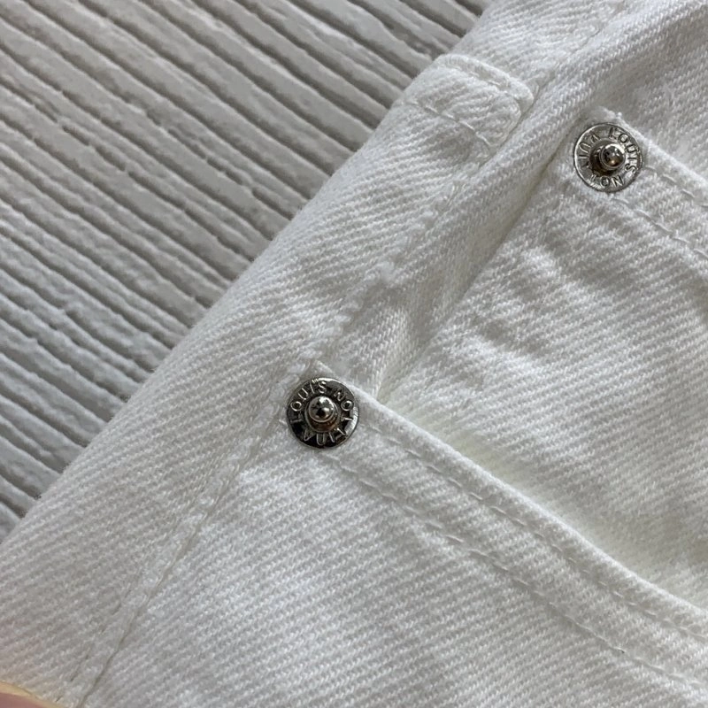 Discounted Louis Vuitton Jeans