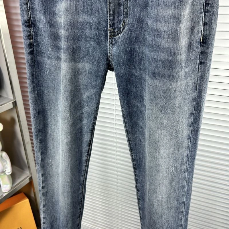 Exact replica Louis Vuitton Jeans