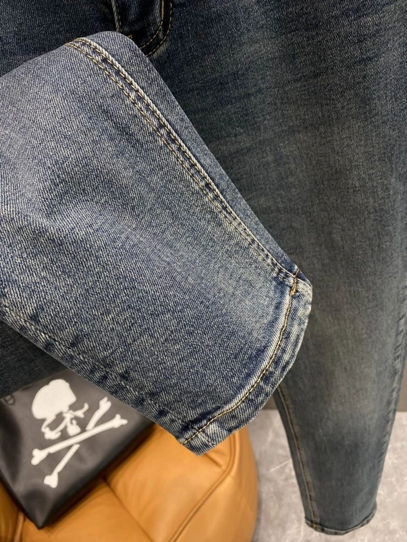 Factory-made Louis Vuitton Jeans