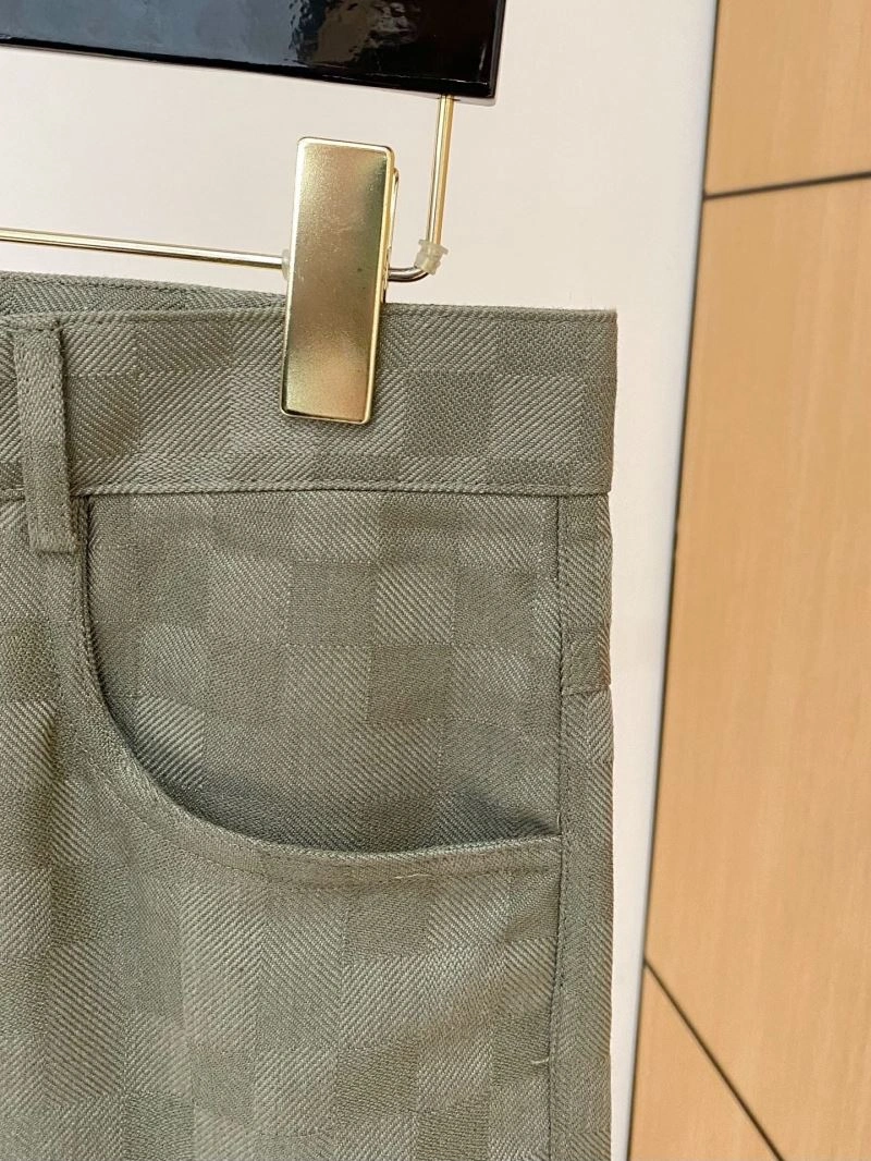 Inexpensive Louis Vuitton Jeans