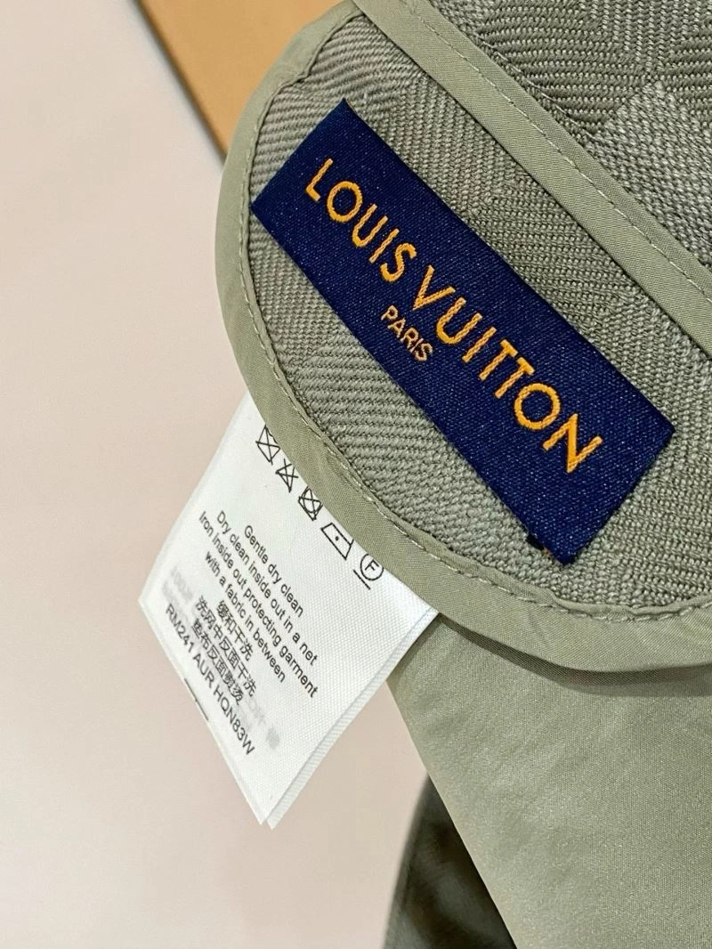 Inexpensive Louis Vuitton Jeans