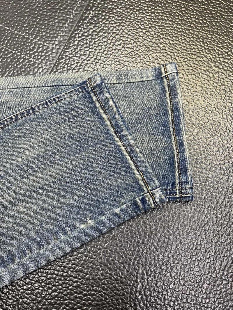 Low-cost Louis Vuitton Jeans
