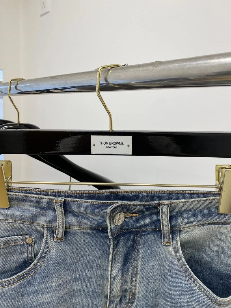 Exact replica Louis Vuitton Jeans