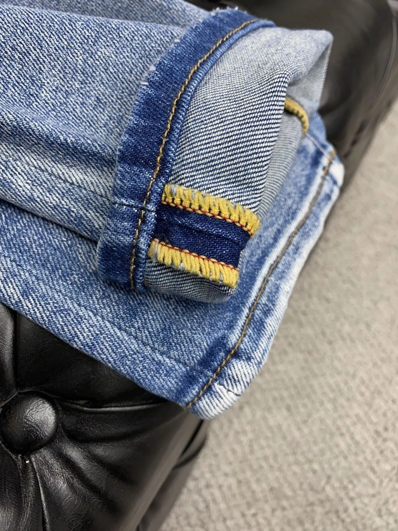 Discounted Louis Vuitton Jeans