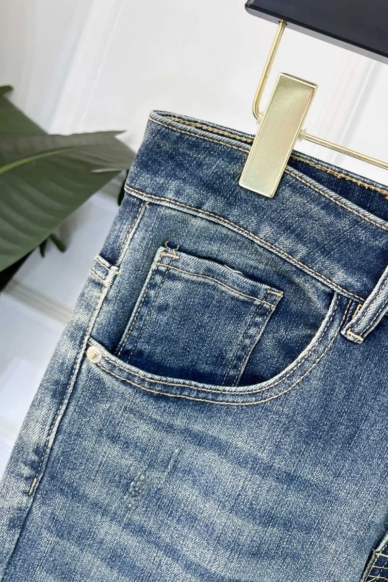 Cut-rate Louis Vuitton Jeans