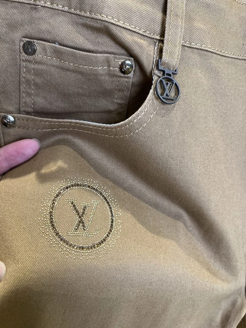 Low-cost Louis Vuitton Jeans