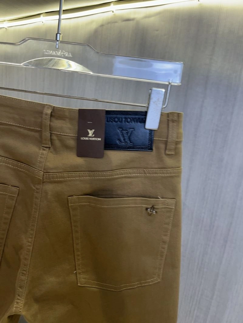 Low-cost Louis Vuitton Jeans