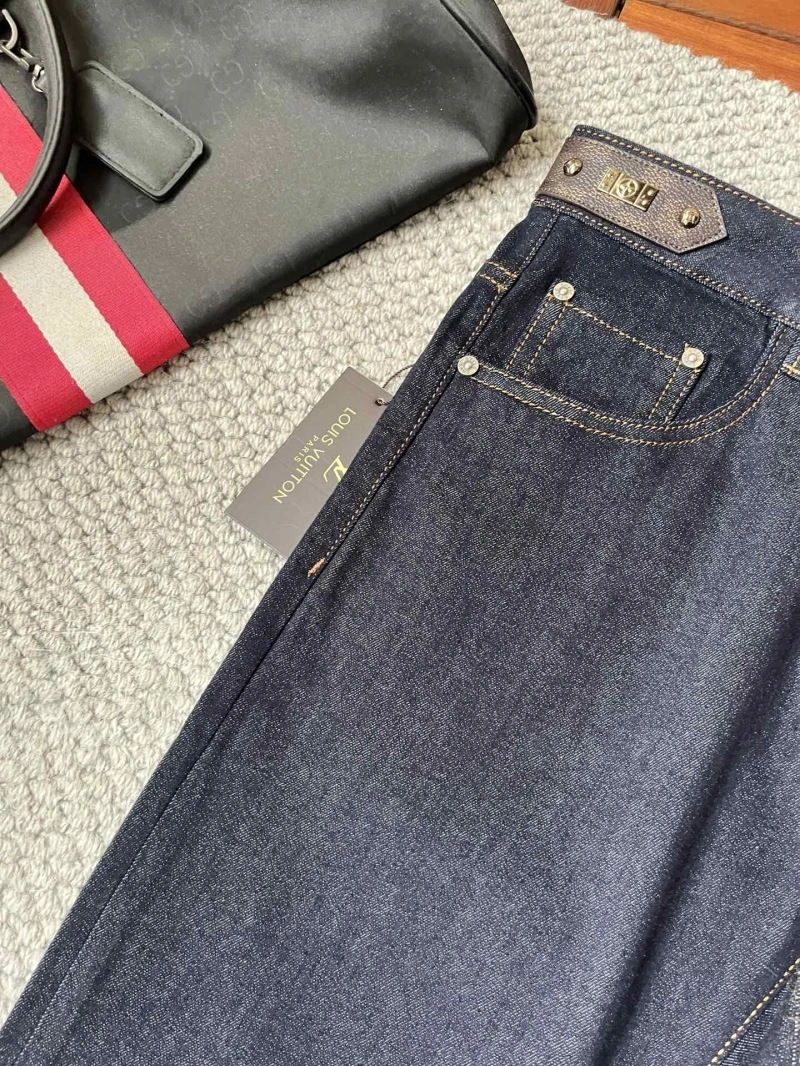 Accurate model Louis Vuitton Jeans