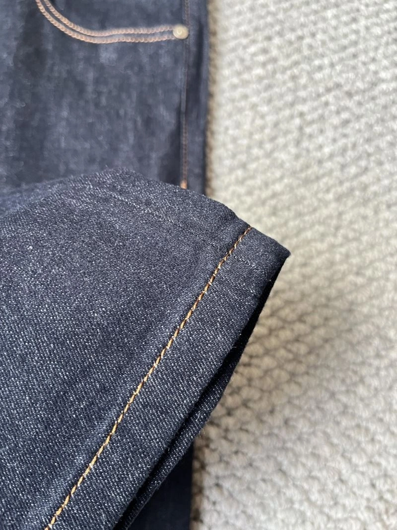 Accurate model Louis Vuitton Jeans