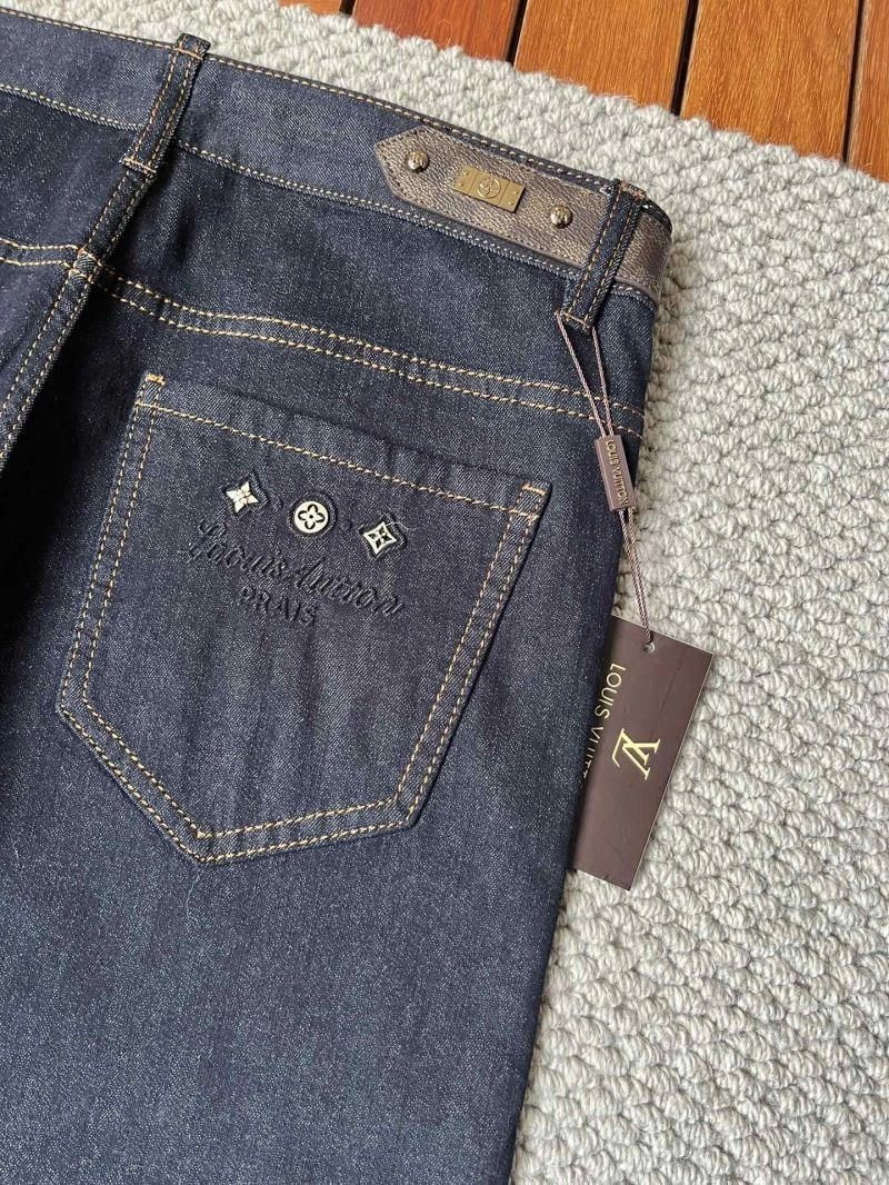 Accurate model Louis Vuitton Jeans