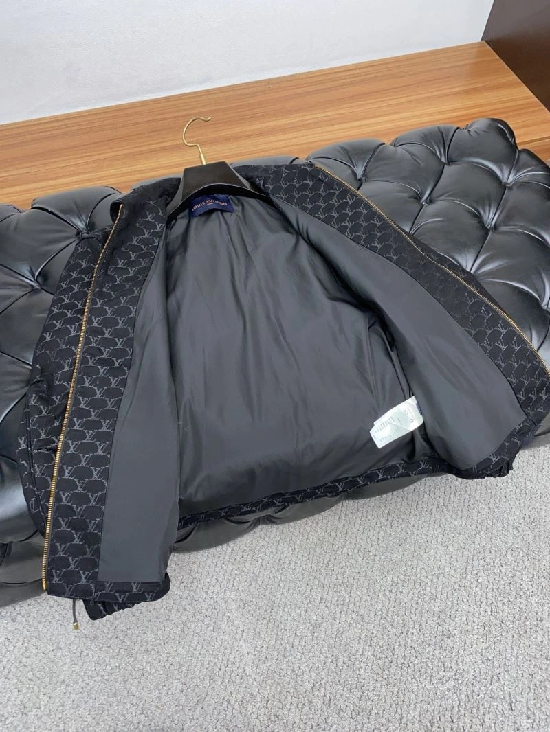 Inexpensive Louis Vuitton Jeans