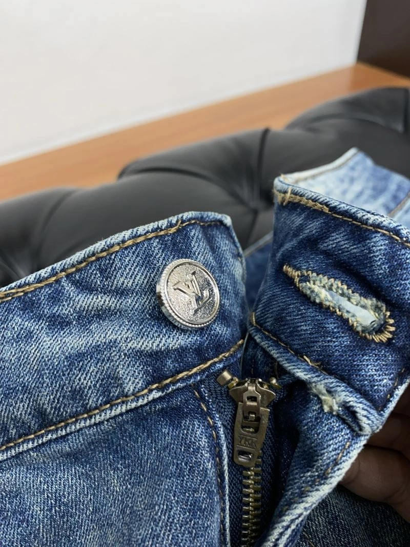 Accurate model Louis Vuitton Jeans