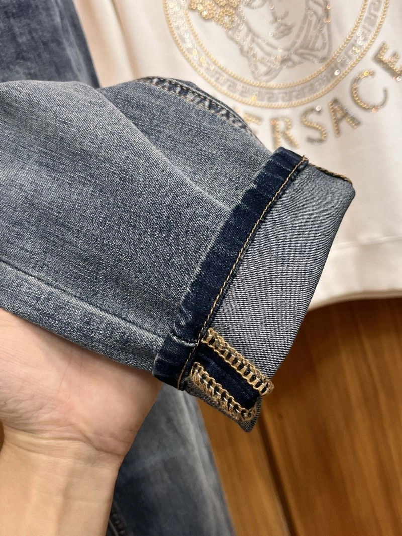 Factory-made Louis Vuitton Jeans
