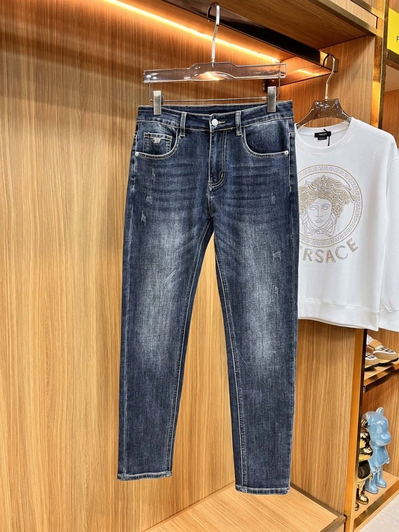 Discounted Louis Vuitton Jeans