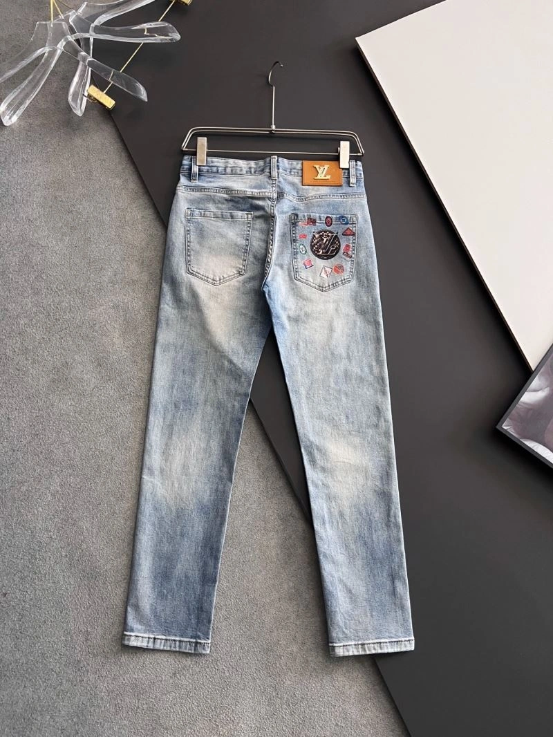 Inexpensive Louis Vuitton Jeans