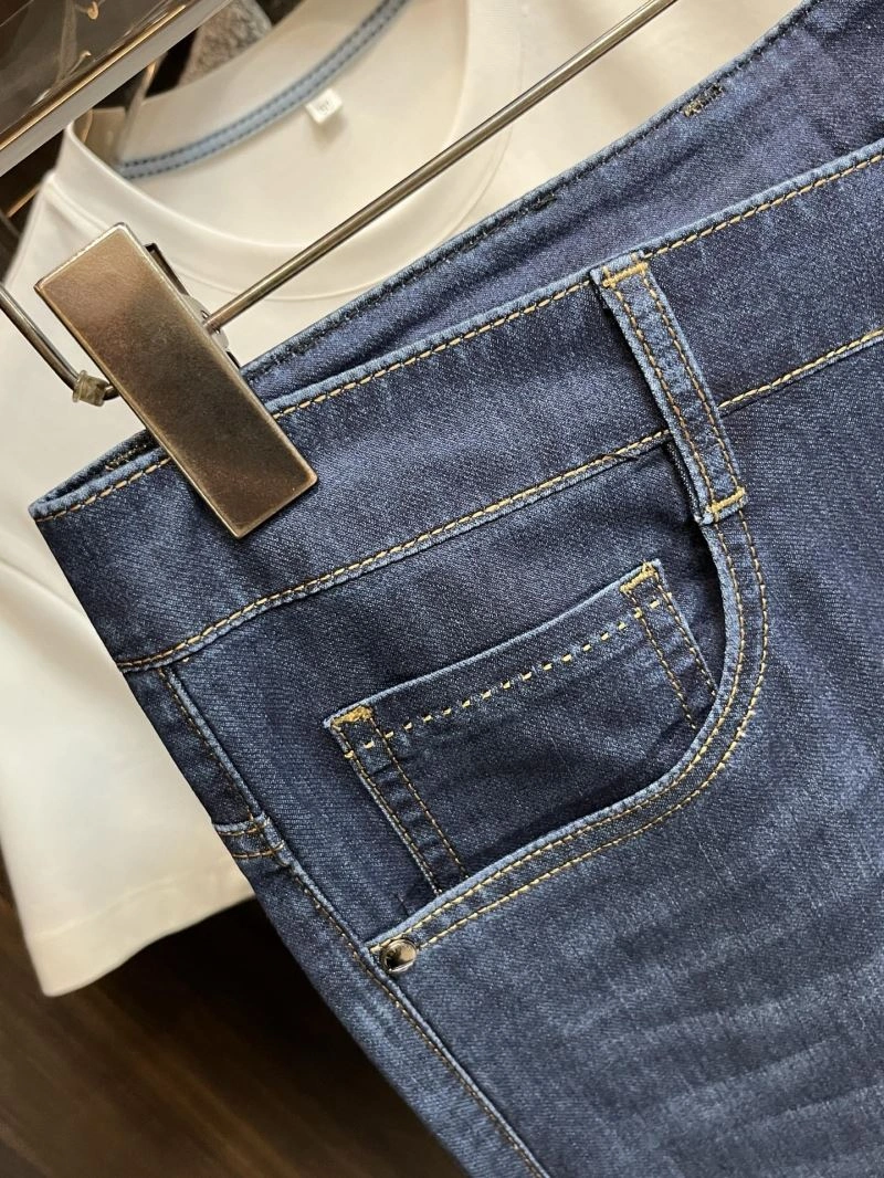 Inexpensive Louis Vuitton Jeans