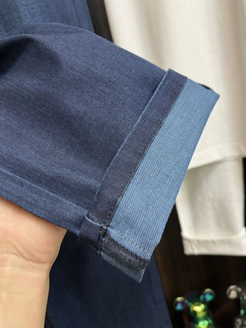 Inexpensive Louis Vuitton Jeans