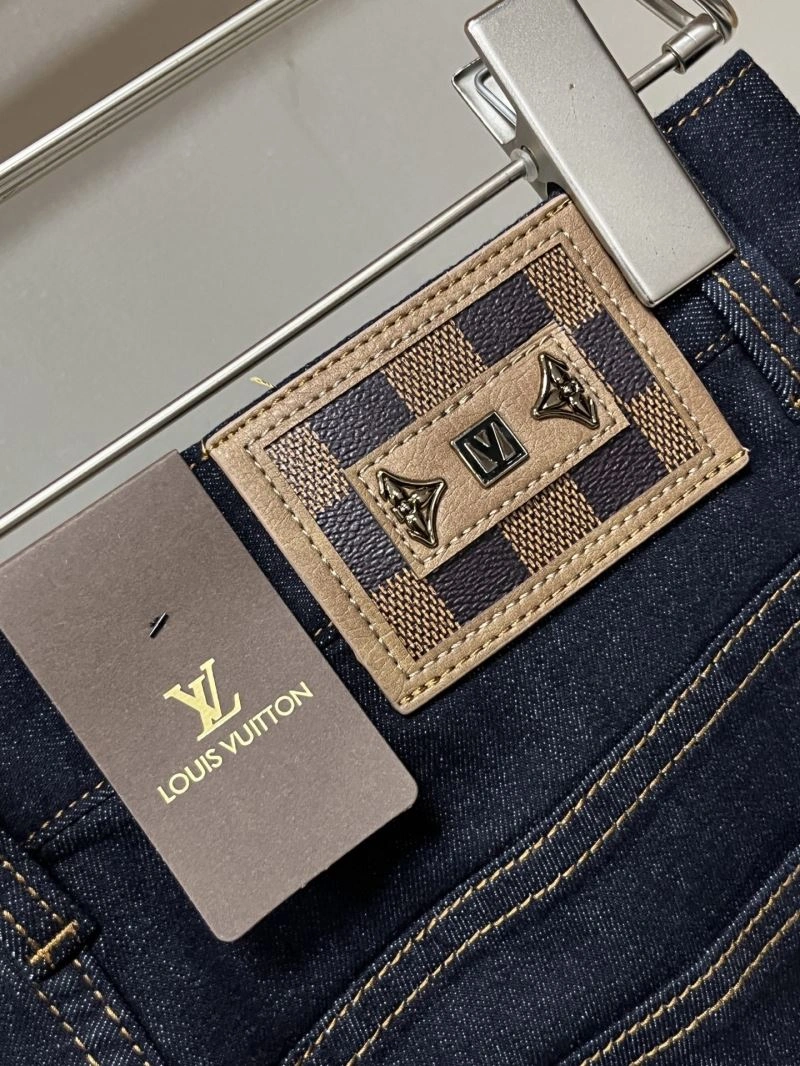 Low-cost Louis Vuitton Jeans