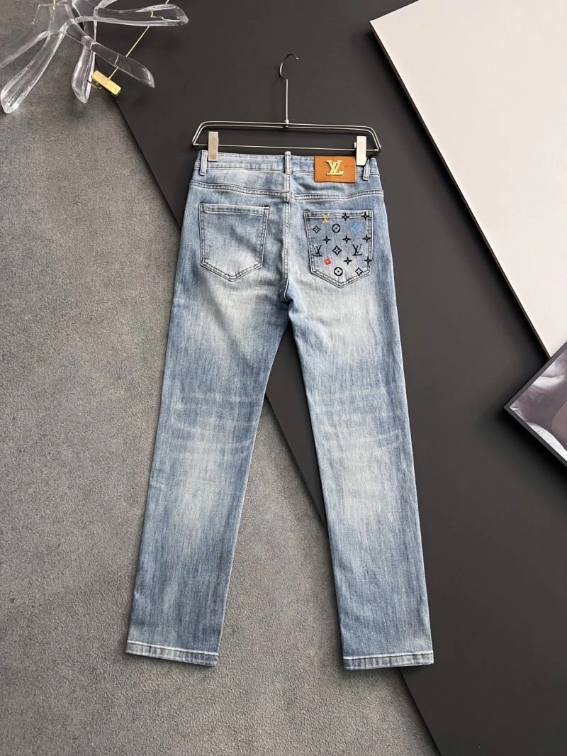 Accurate model Louis Vuitton Jeans