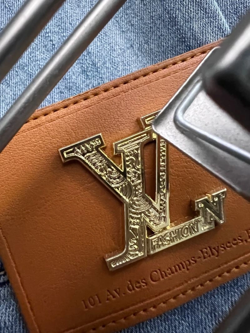 Accurate model Louis Vuitton Jeans