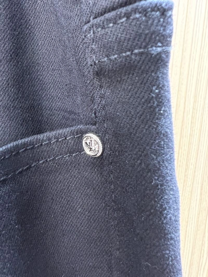 Discounted Louis Vuitton Jeans
