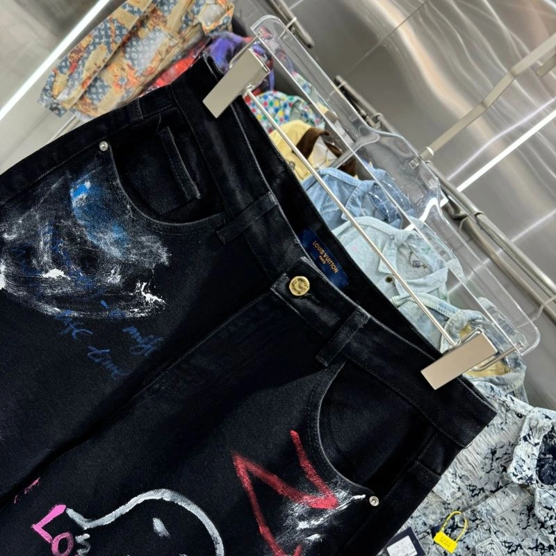 Low-cost Louis Vuitton Jeans