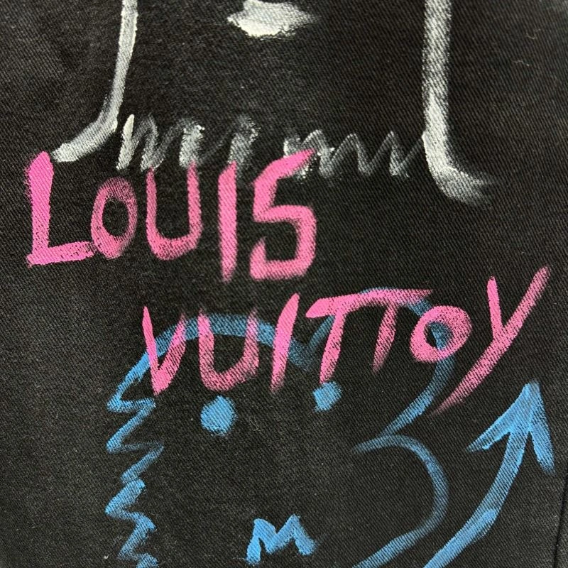 Low-cost Louis Vuitton Jeans