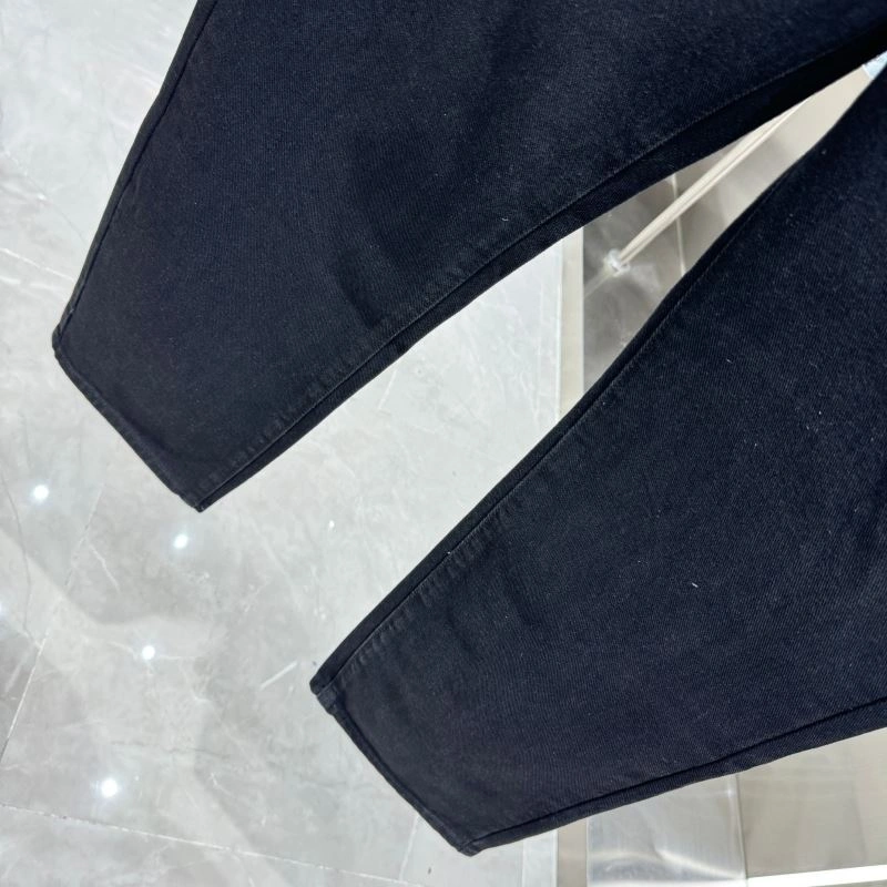 Cut-rate Louis Vuitton Jeans