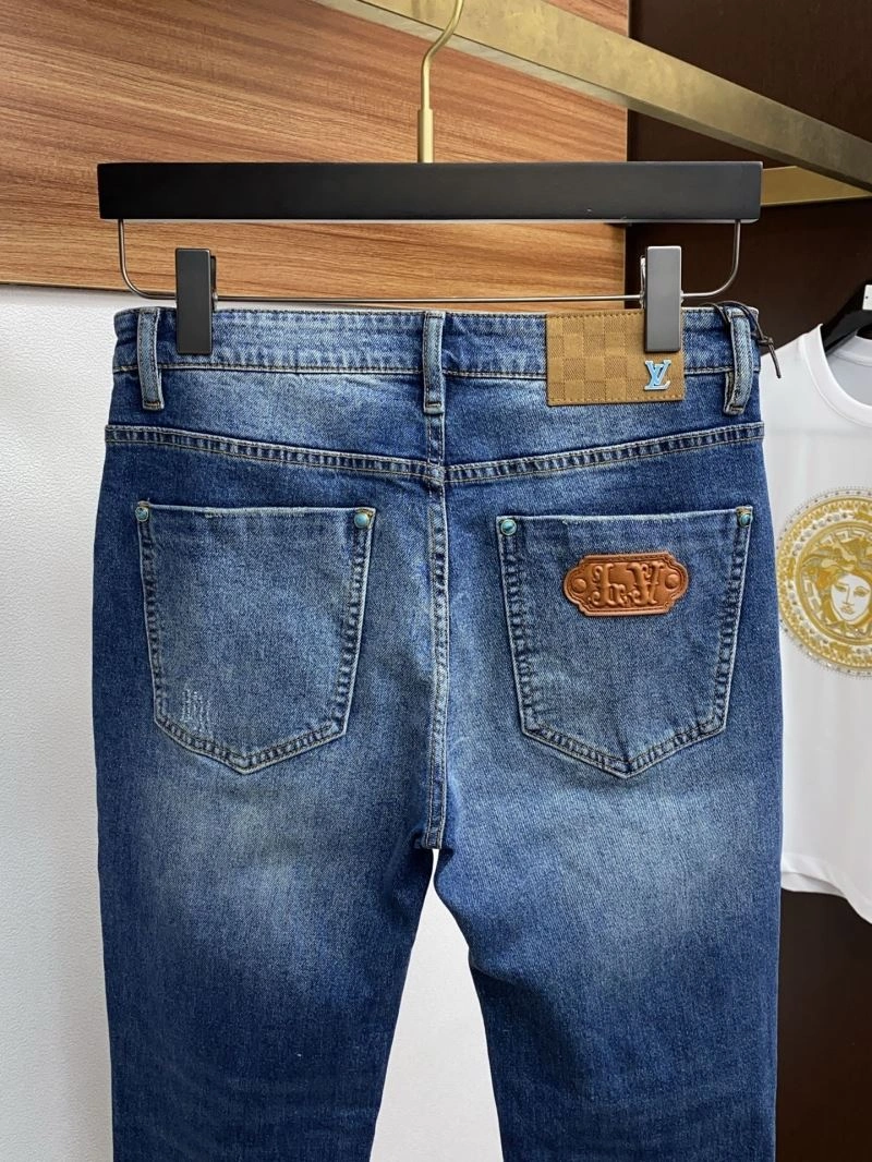 Accurate model Louis Vuitton Jeans