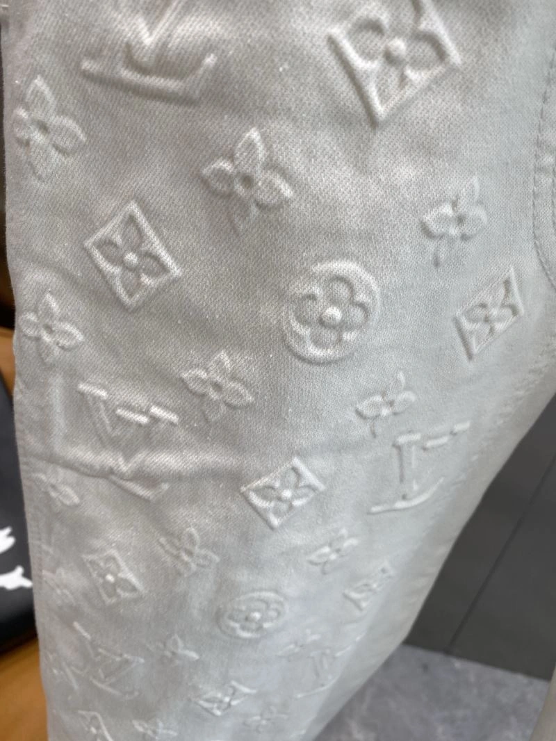 Inexpensive Louis Vuitton Jeans