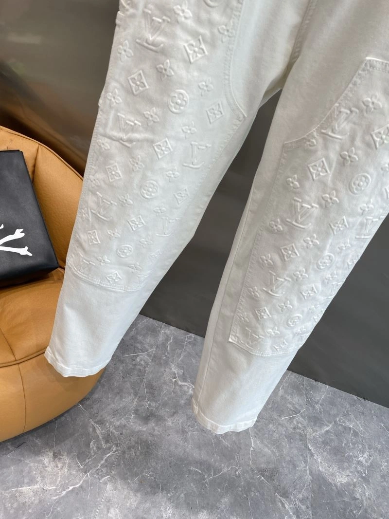 Inexpensive Louis Vuitton Jeans