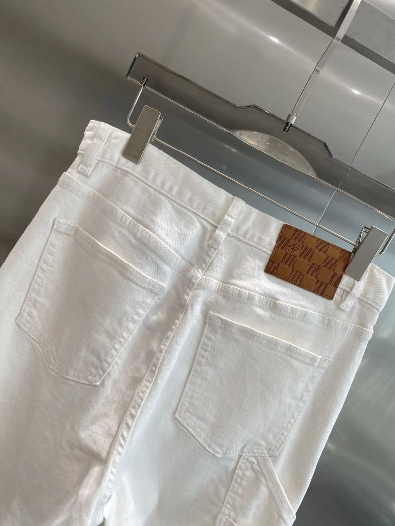 Inexpensive Louis Vuitton Jeans