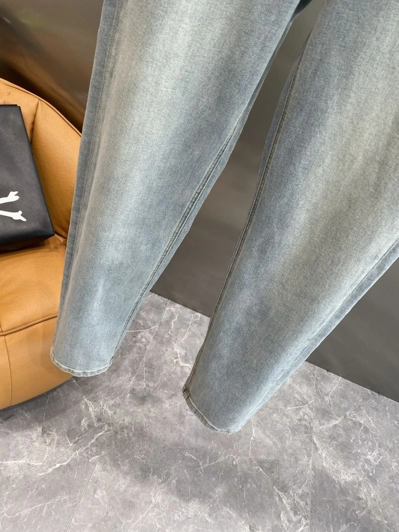 Cut-rate Louis Vuitton Jeans