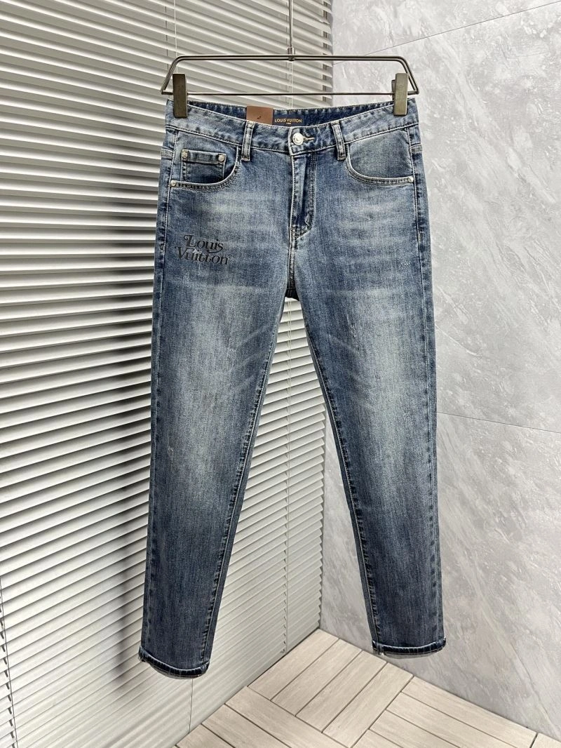 Inexpensive Louis Vuitton Jeans