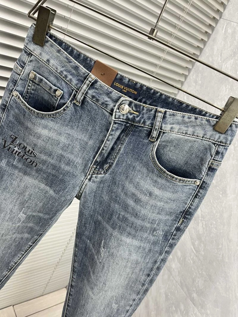 Inexpensive Louis Vuitton Jeans