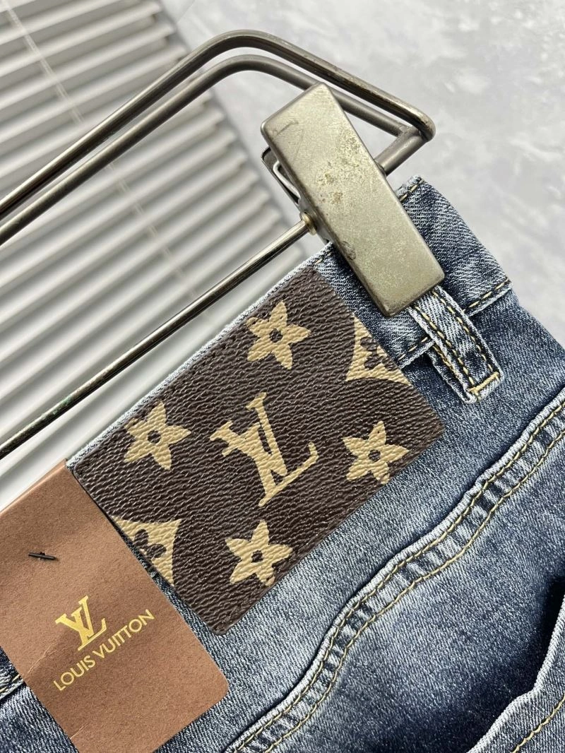 Inexpensive Louis Vuitton Jeans