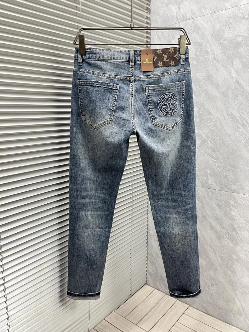 Inexpensive Louis Vuitton Jeans