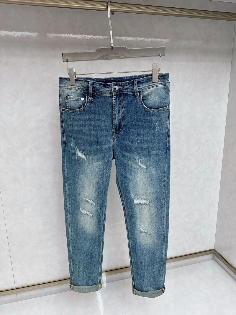Low-cost Louis Vuitton Jeans