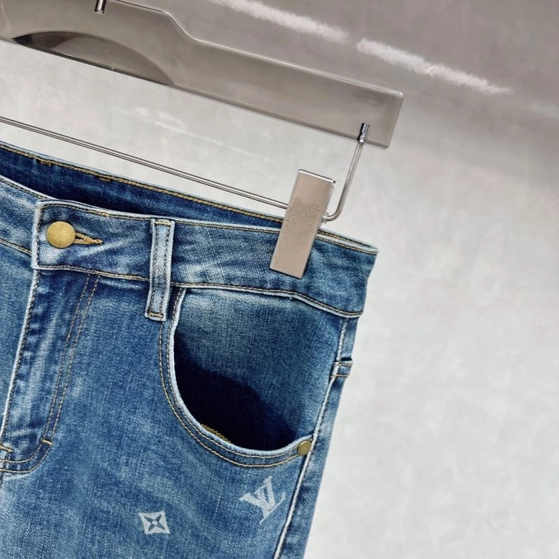 Low-cost Louis Vuitton Jeans