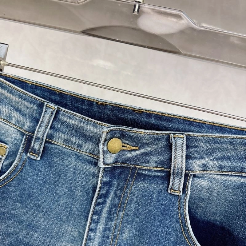 Low-cost Louis Vuitton Jeans