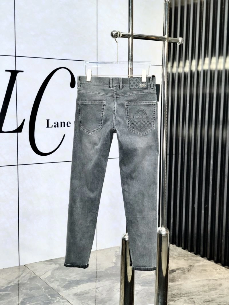 Cut-rate Louis Vuitton Jeans