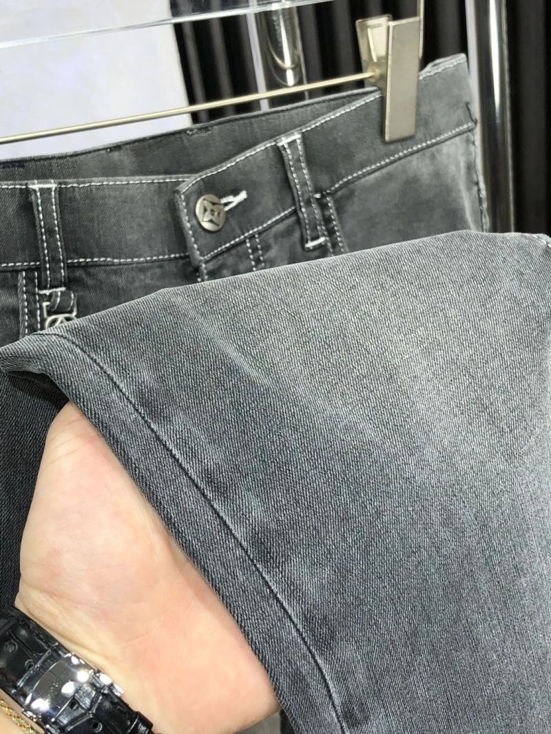 Cut-rate Louis Vuitton Jeans