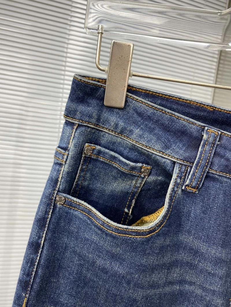 Top match Louis Vuitton Jeans