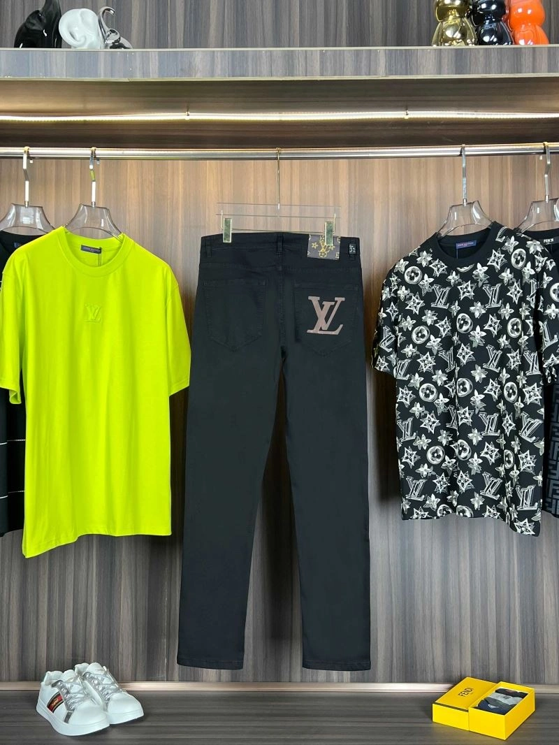Bargain Louis Vuitton Jeans