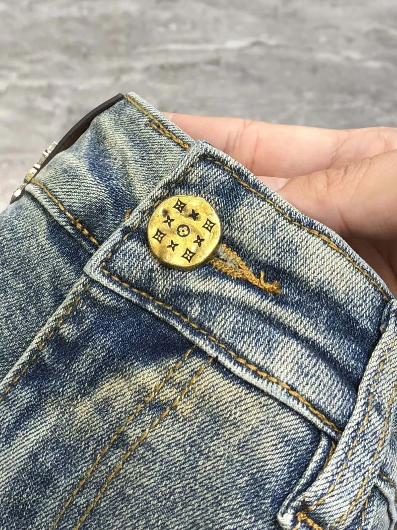 Accurate model Louis Vuitton Jeans