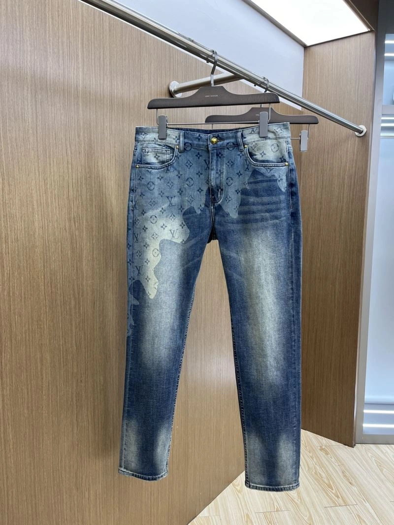 Inexpensive Louis Vuitton Jeans