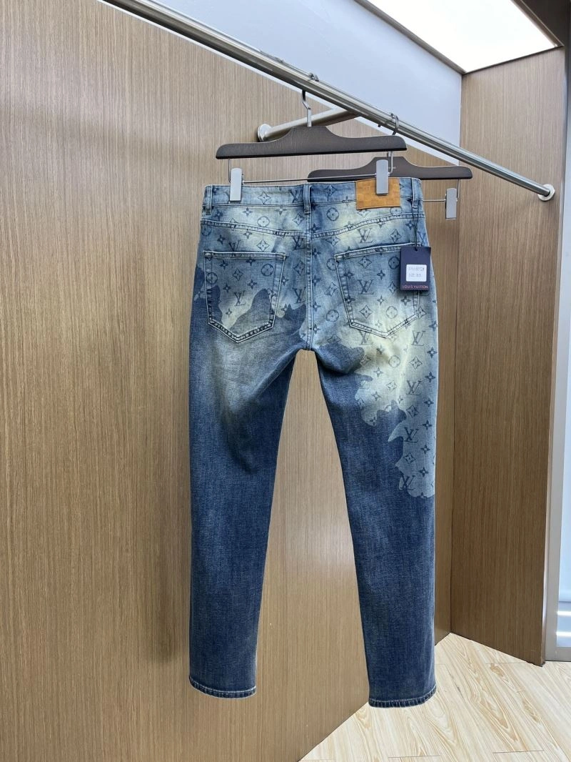 Inexpensive Louis Vuitton Jeans