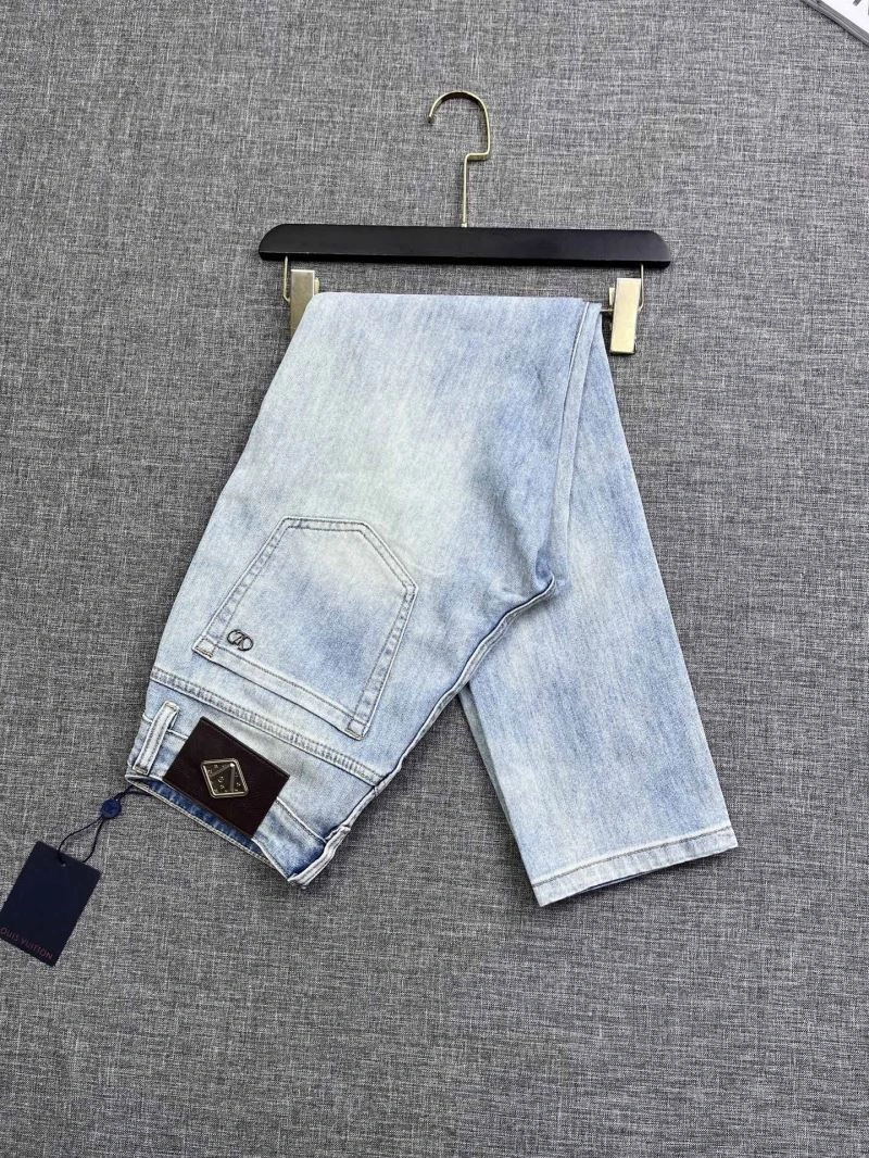 Accurate model Louis Vuitton Jeans