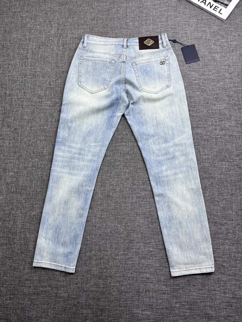 Accurate model Louis Vuitton Jeans